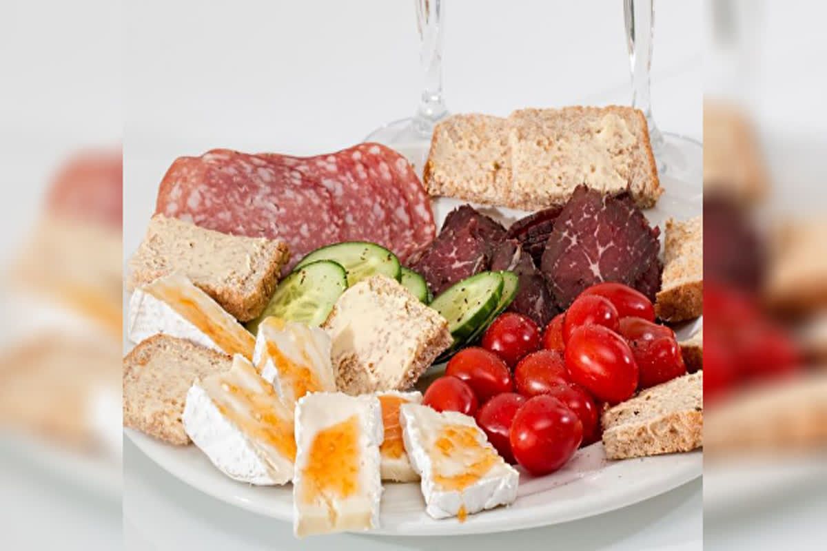The Rise of Healthy Pleasure Foods: A Shift Towards Healthier Eating