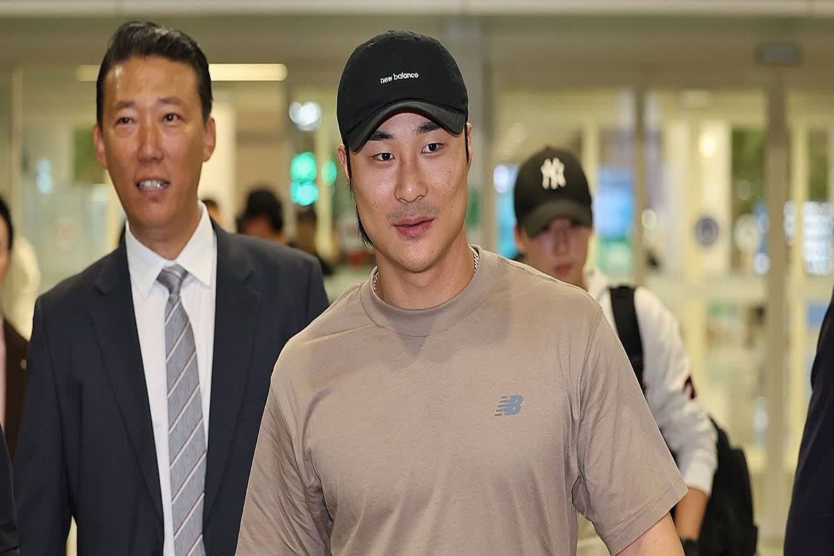 Padres Ha-Seong Kim's Historic Victory: First Korean to Claim NL Gold Glove