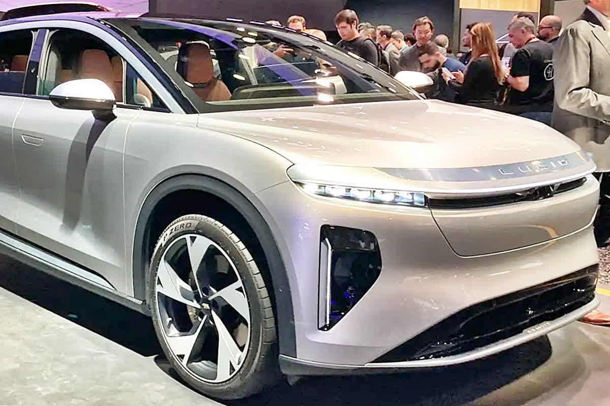 Lucid Motors Takes on Tesla with the Launch of Its New Electric SUV ...