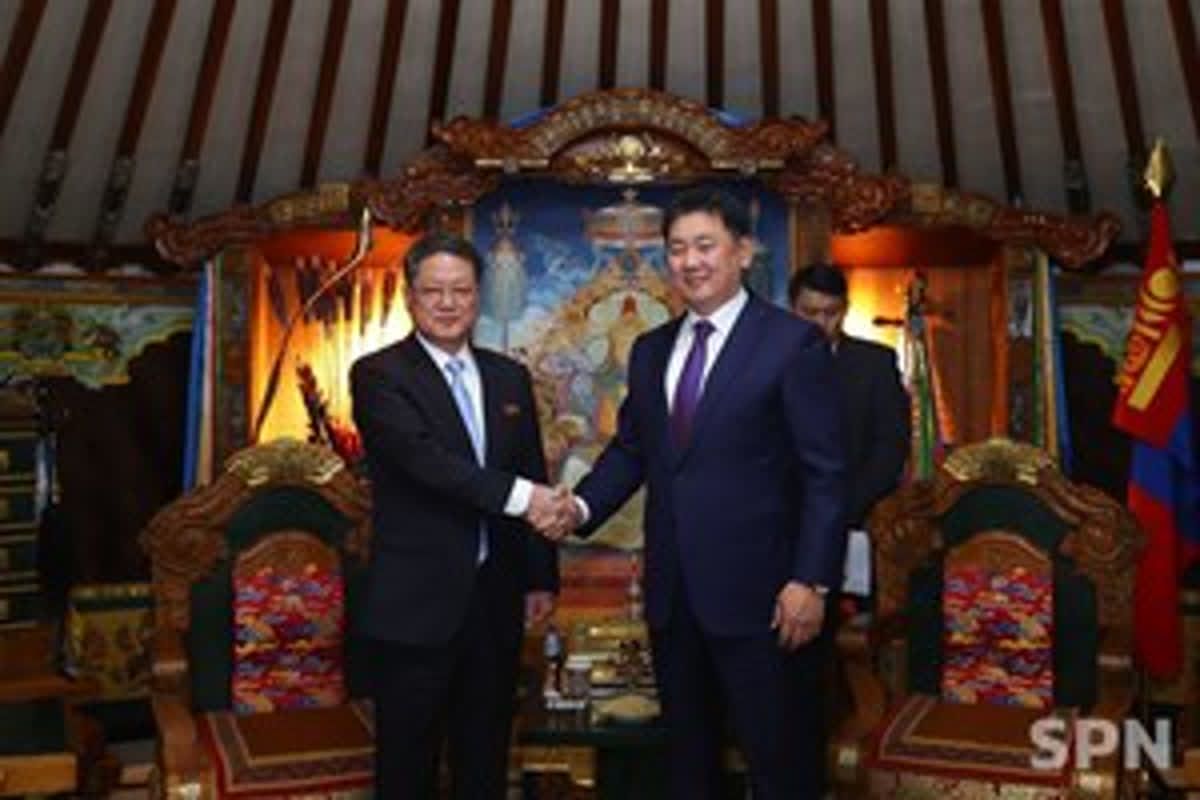 DPRK Ministry of Foreign Affairs Delegation Returns From Visit to Mongolia