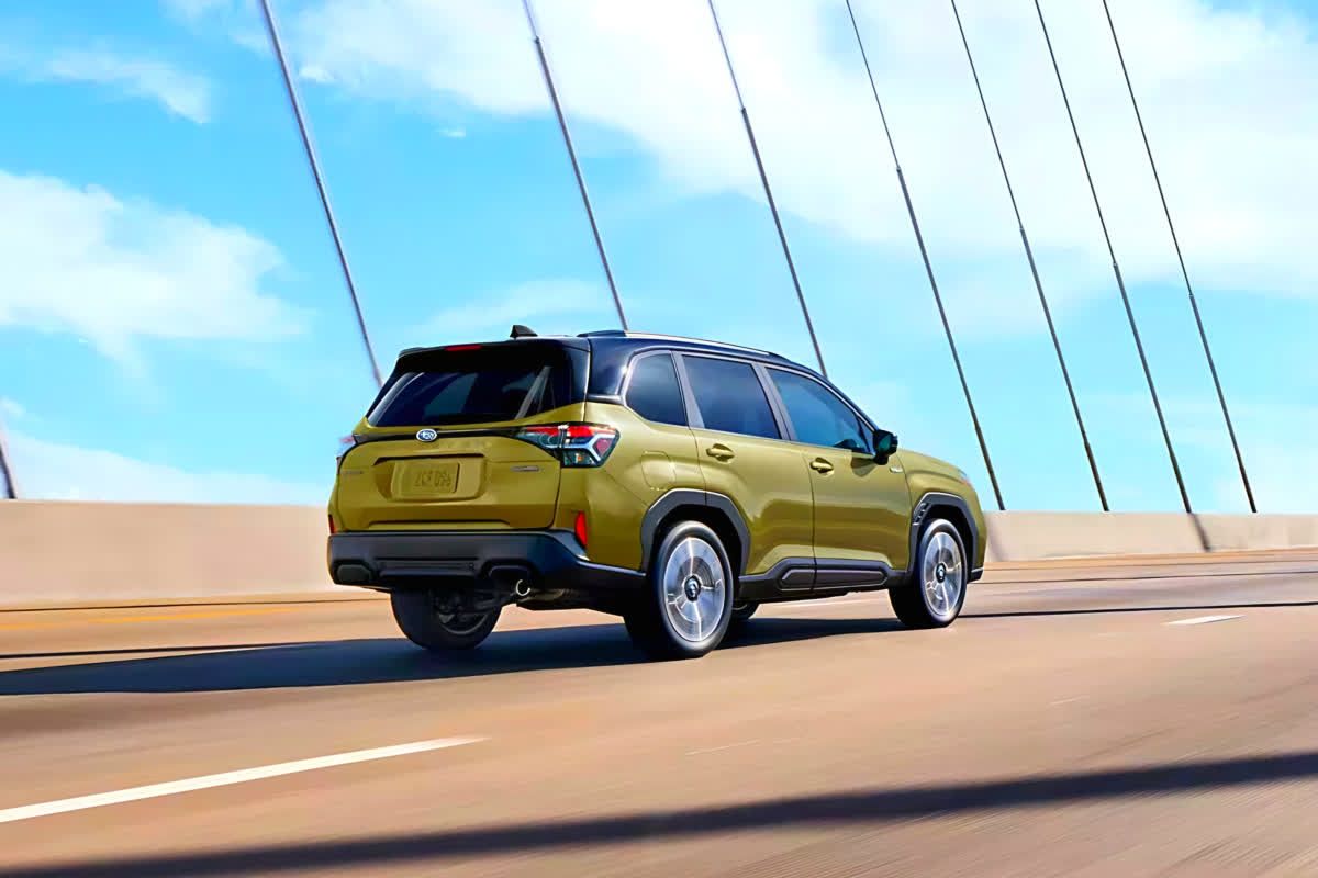 2025 Subaru Forester HEV: Powerful, Efficient, and Ready to Compete in ...