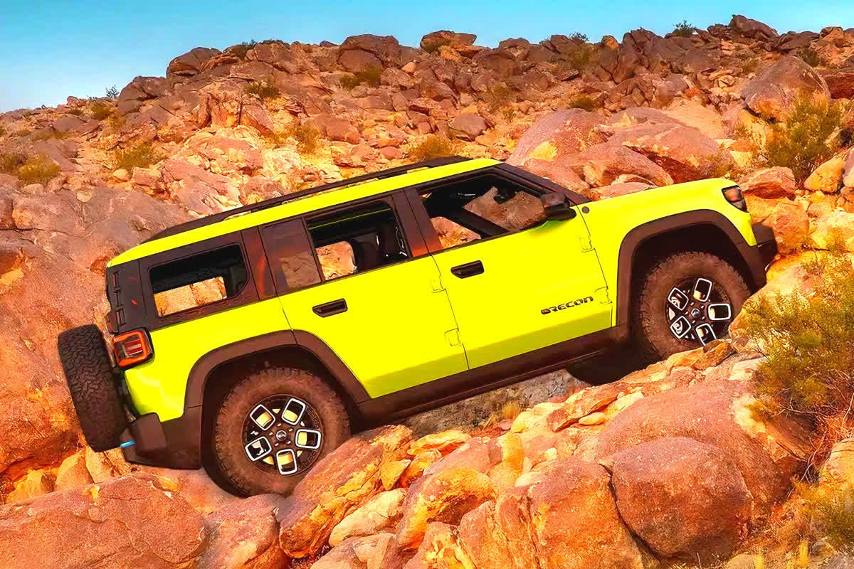 Jeep’s Recon: The Next-Gen 600HP Electric SUV Ready to Tackle the Market