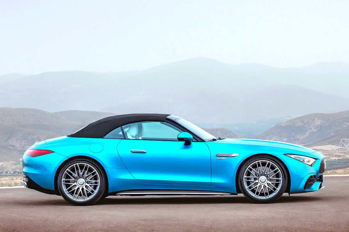 New Mercedes-AMG SL 43 Roadster Sets a New Standard for Luxury Roadsters