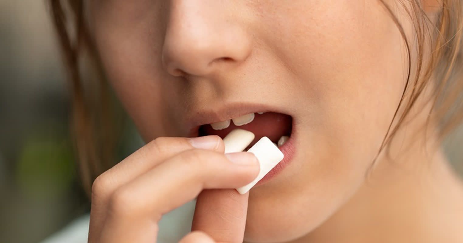 5 Unexpected Benefits of Chewing Gum